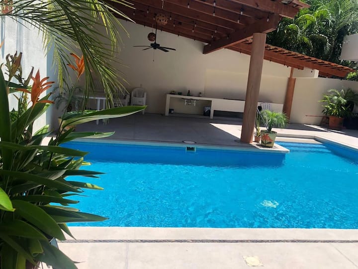 Casa Sola Cómoda Con Alberca Ver A De La Playa - Ixtapa Zihuatanejo