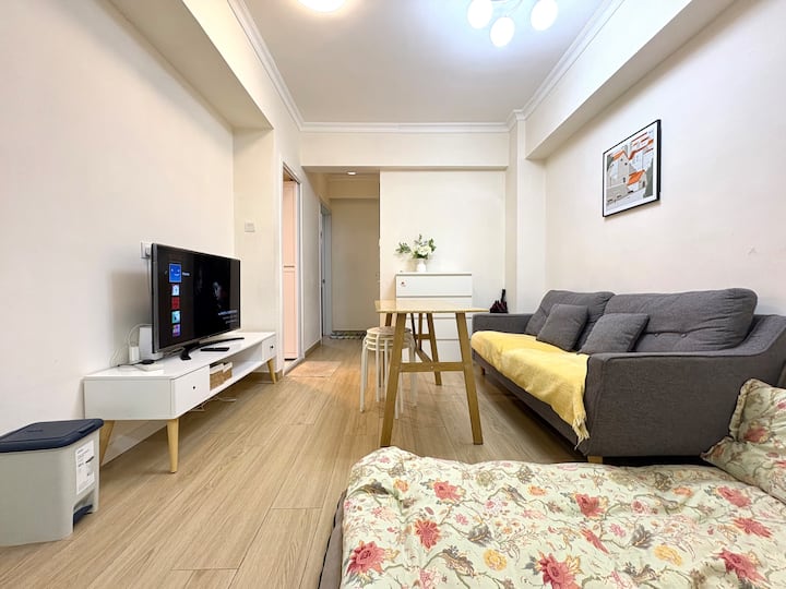 尖沙咀公寓四張雙人床住8人 - Wan Chai