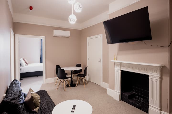 Palfreymans Arcade|central Noho 2 Bed Apartment-1 - Hobart