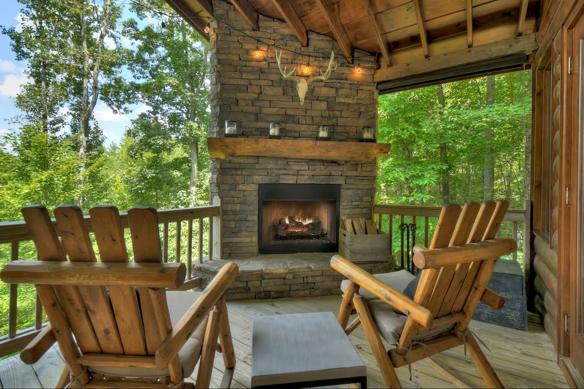 Cabane Aska 3 chambres | Jacuzzi + vue sur les montagnes + chiens ...