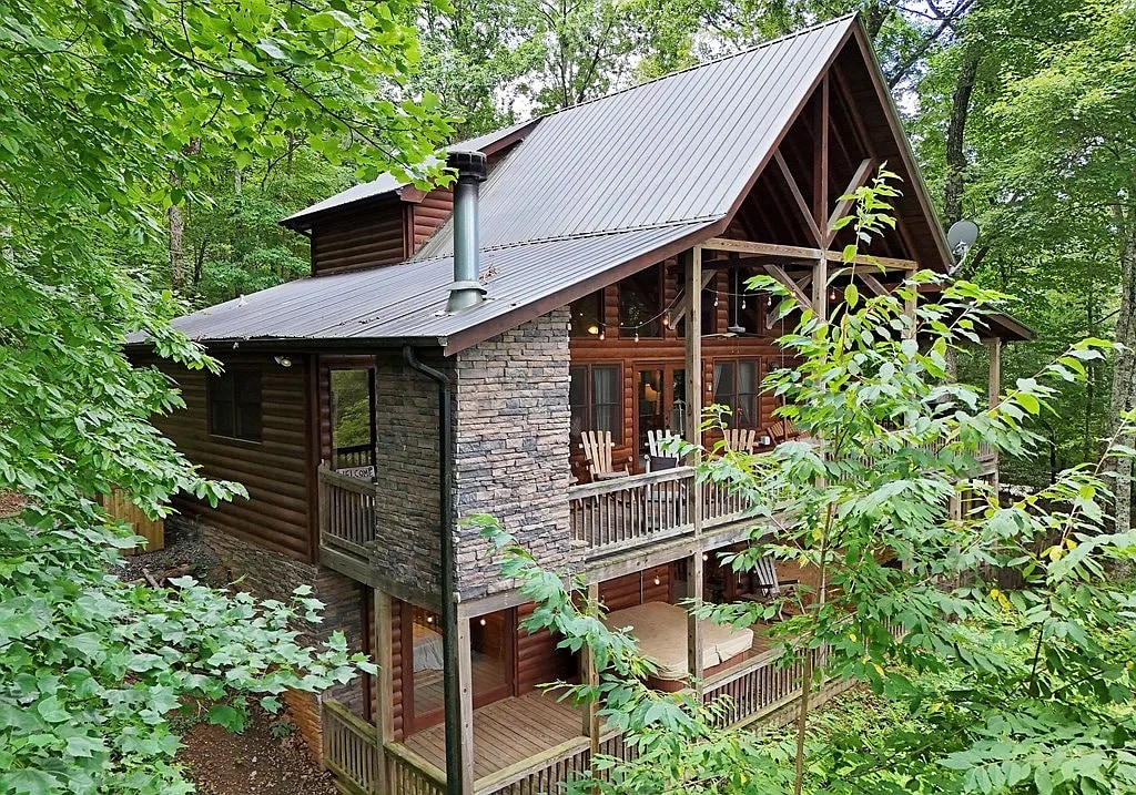 Cabane Aska 3 chambres | Jacuzzi + vue sur les montagnes + chiens ...