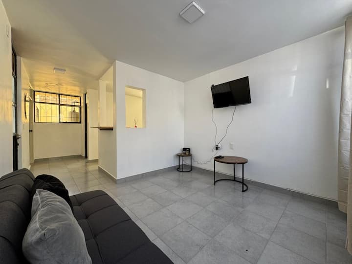 Depa Céntrico Con Cochera - Durango