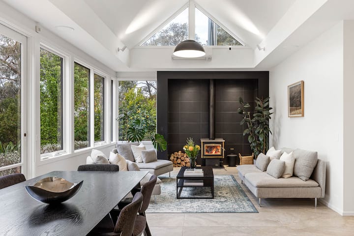 Light-filled Bush Retreat Minutes To Ballarat Cbd - Ballarat