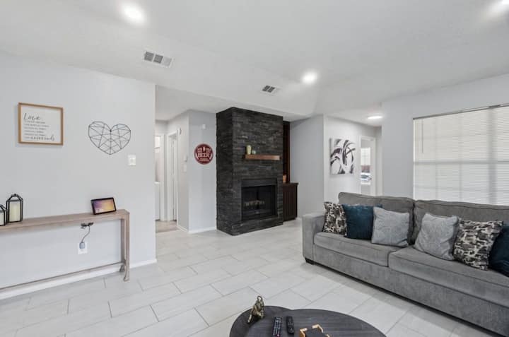 Lux Home* Mins To *Medical City* & *Cowboys Hq* - Frisco, TX