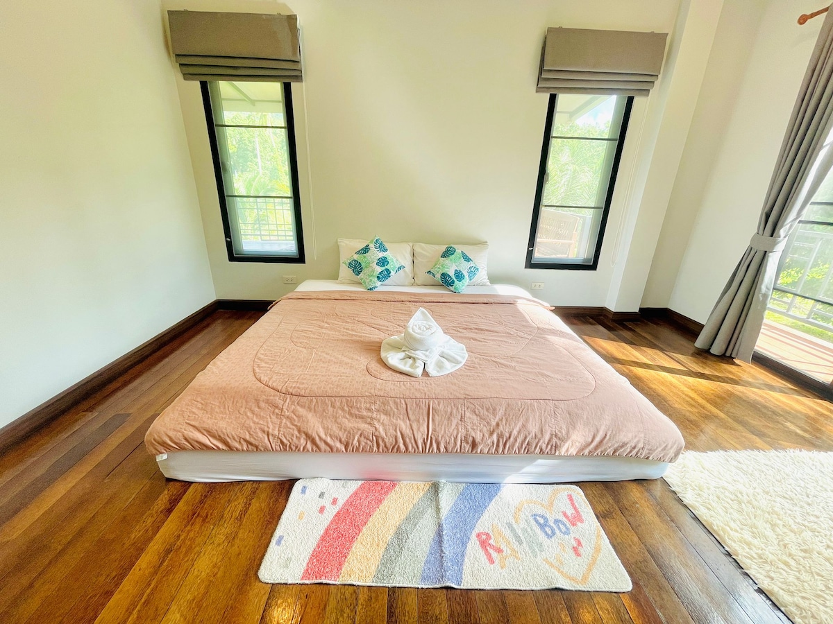 Grandfa House N.11 @ Sritanucenter - Maisons à louer à Ko Pha-ngan ...