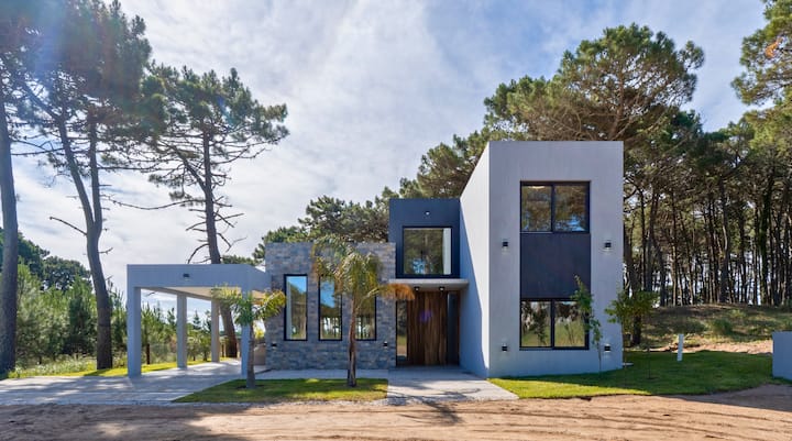 Casa Premium Barrio Pioneros Pinamar - Pinamar