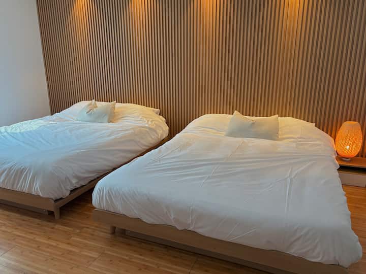 #오시리아6인숙소#바닷가 도보10분#방2,화장실2,침대3[해빵이네] - Busan