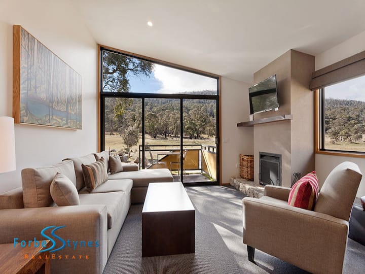 *New Listing* Rathden | Crackenback | Cosy Retreat - Perisher Ski Resort