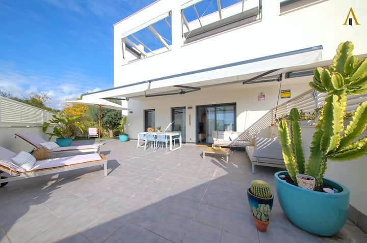 Encanto Mediterraneo Con Toque Boutique - Altafulla