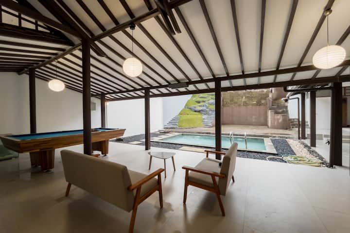 Michi Home | 20+ Person | Pool | Billiard | Bbq - Bandung