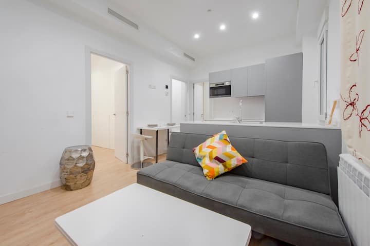 Apartamento 2 Dormitorios En Barrio Salamanca - Madrid