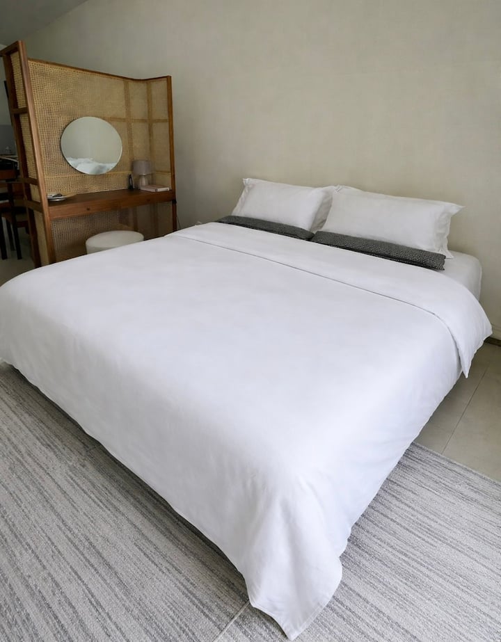 Cyberjaya Dpulze Shopping Mall Luxury Rumahomestay - Cyberjaya