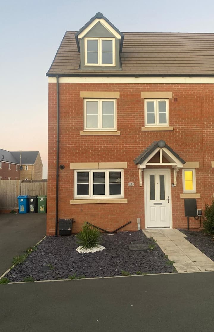 Kennard Haven - Corby