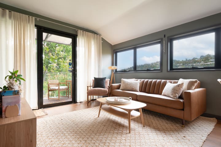 Hilltop Hideaway - Walk To Cataract Gorge - Riverside