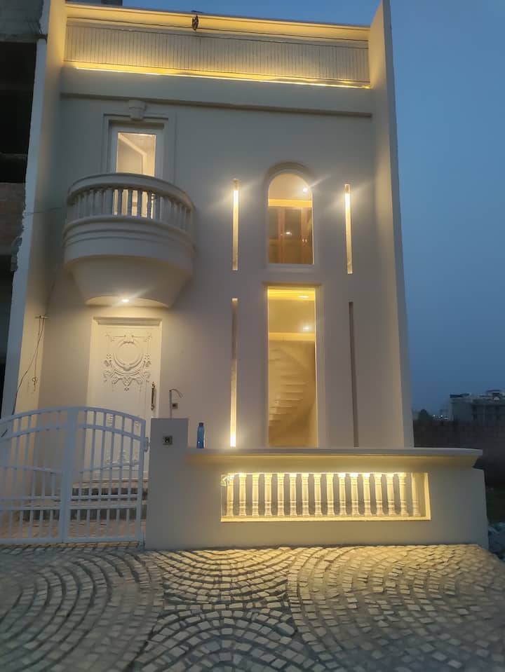 Independent Bunglow - Sahibzada Ajit Singh Nagar