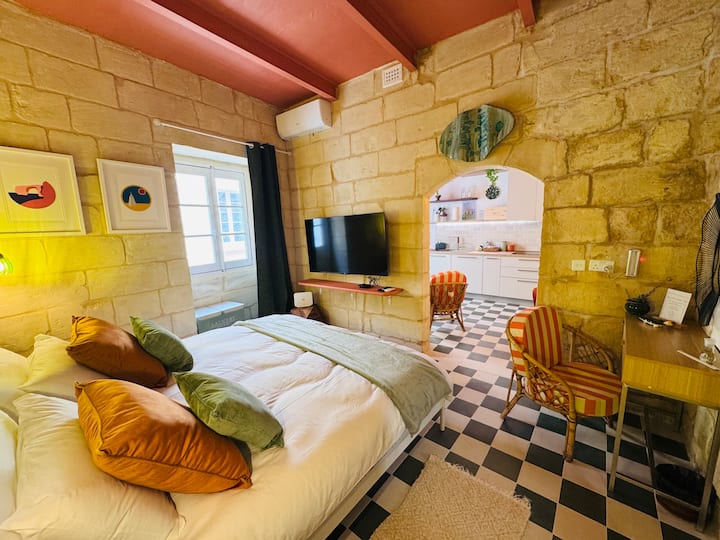 Charming Senglea Escape Your Perfect Stay In Malta - Valletta