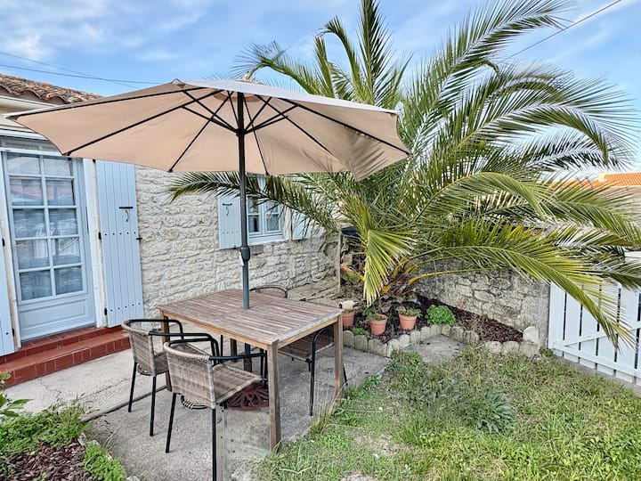 Villa Pescadou: Un Havre De Paix à 100 M De La Mer - Saint-Pierre-d'Oléron