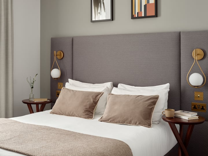 Charming Room With City View In Hyde Park - London Paddington Station