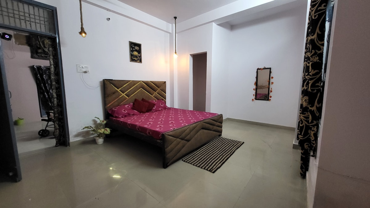 Viswanathan niwas - Departamentos en renta en Benarés, Uttar Pradesh ...