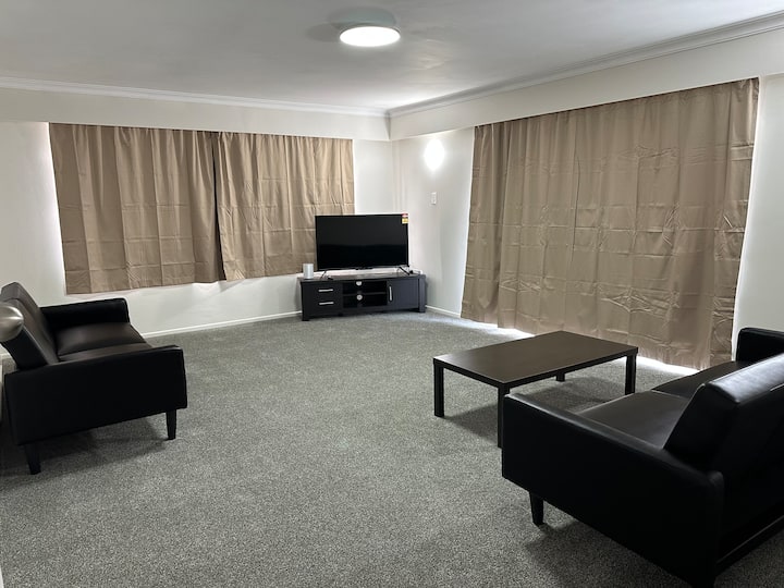 Relaxing 3 Bedroom Home - ロトルア