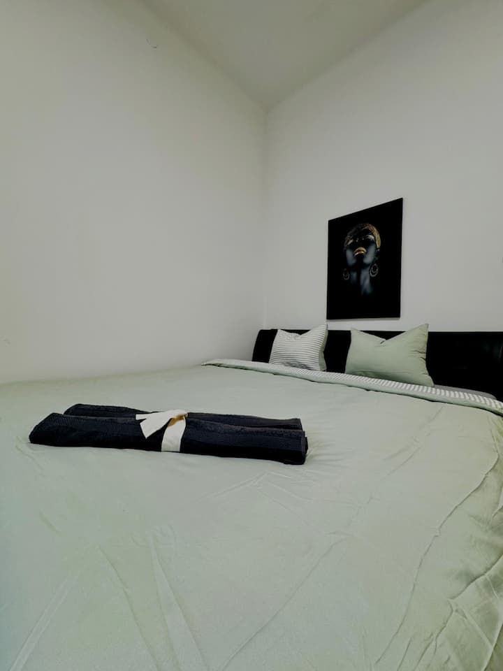 2br Apt Near Lk Klosterneuburg - Klosterneuburg