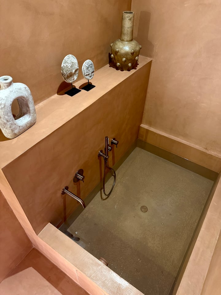 Suite Balinaise Privée - Expérience Immersive - Paray-le-Monial