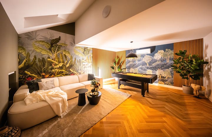 5br+2bath Soho Suites Old Town | Ac & Pool | #A502 - Prague