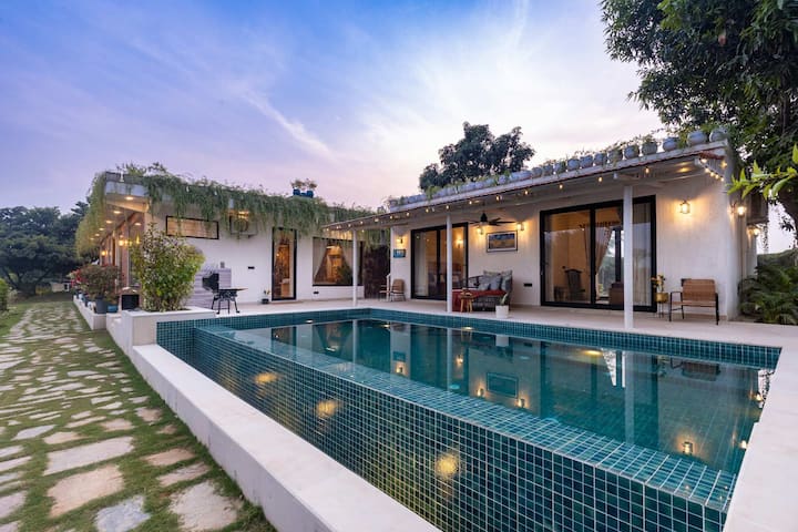 Bagaan Farm Stay | Pool, Lawn & Pool Table - Gurgaon