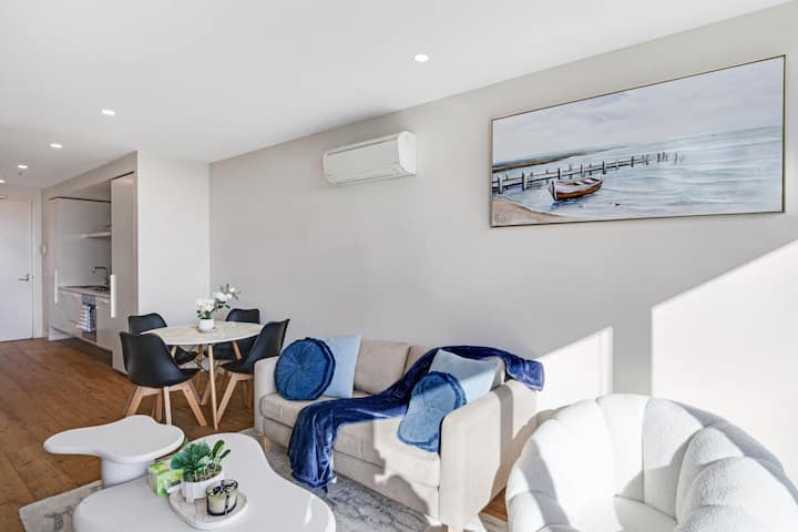 Luxe Cbd Views, 2br Apt W/ Rooftop Jacuzzi - Melbourne