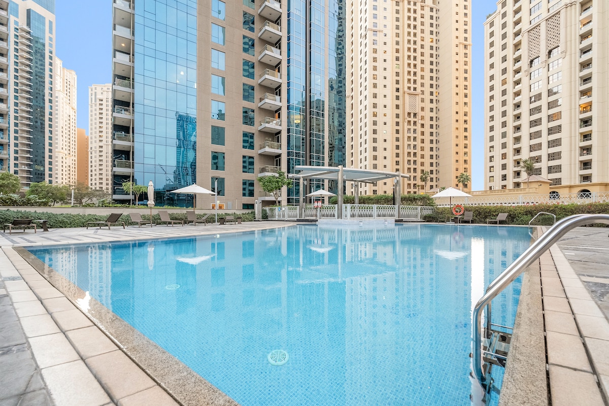 ERSTE KLASSE | 1 SCHLAFZIMMER | Luxuriöse Marina View Escape ...