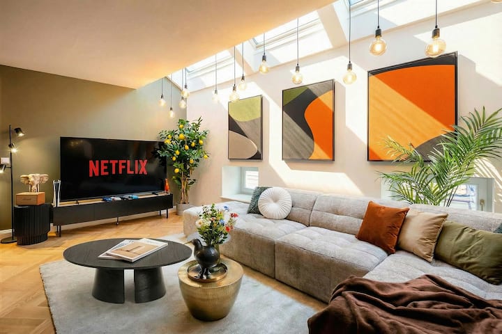 4br+3bath Soho Suites Old Town|ac&billiards| #B504 - Prague