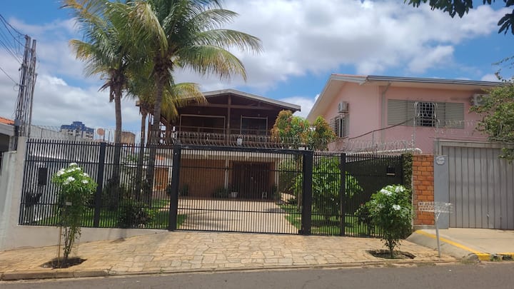 R. Leal Imóveis Casa De Veraneio - Piratininga