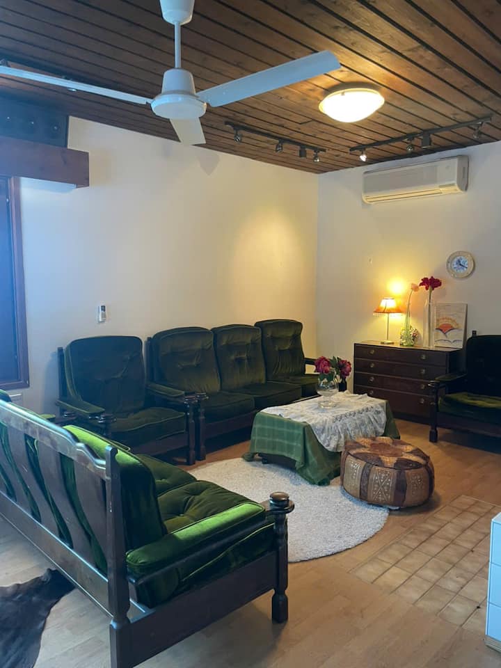 Semi Oma H - Sauna, Hot Tub, Fireplace, 5brs, Bbq - Nummela