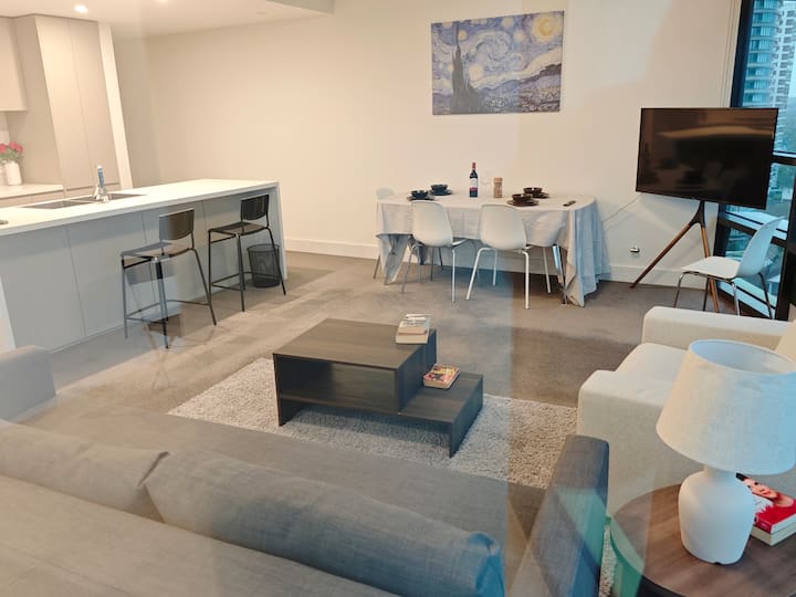 Above The Park · Harbour & City View Stay - Sydney