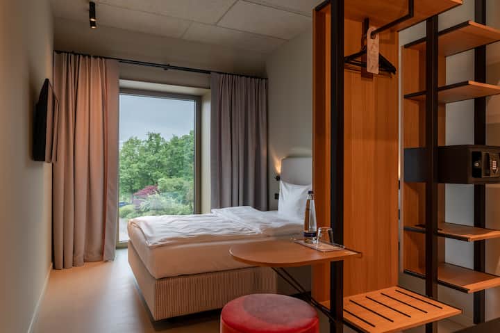 Hotel Miano By Limehome | Classic Double Room - Munich