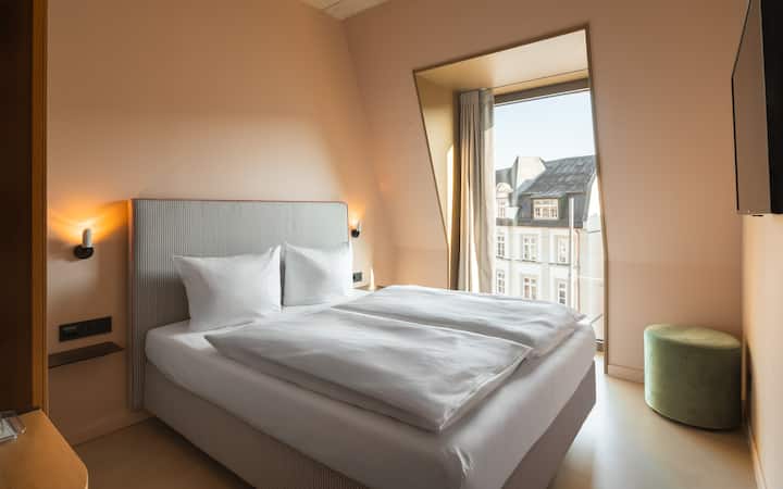 Hotel Miano By Limehome | Classic Double Room - Germany