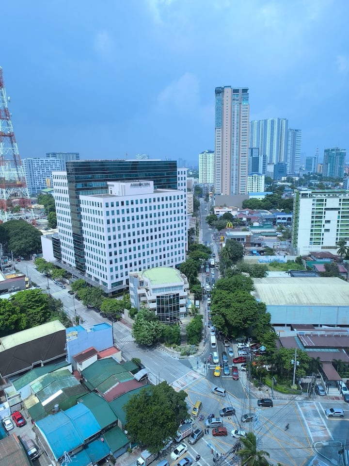 Cozy Retreat In The City - Quezon City