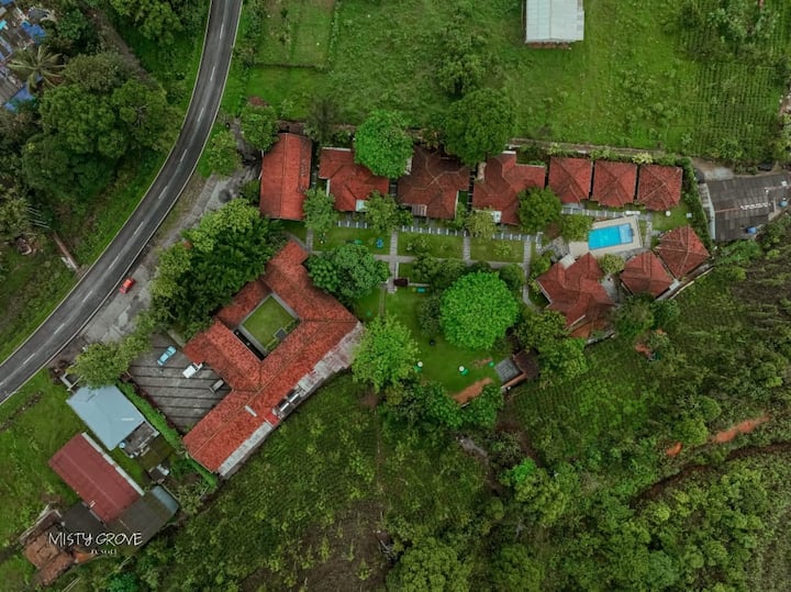 Misty Grove - Luxury Villas - Bandipur