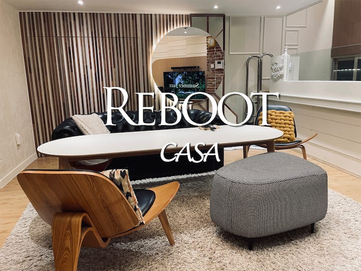 리부트-까사 Casa / 상무지구 스카이뷰 자쿠지 파티룸 / 100인치 프로젝터 - Naju-si