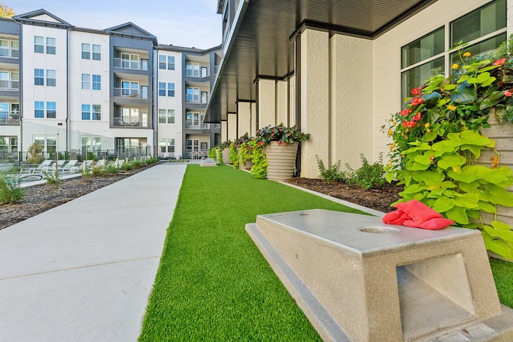 Landing | Incredible 2bd, Clubhouse - Germantown, TN
