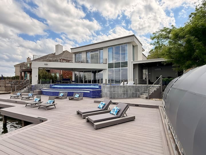 Ultimate Sports Resort On Lake Conroe - Conroe, TX