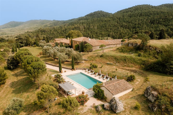 Luxury Villa On 650 Acre Estate With Pool - Carcassonne