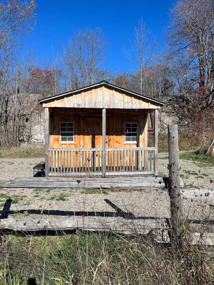 6 Point Cabin! - Kingston