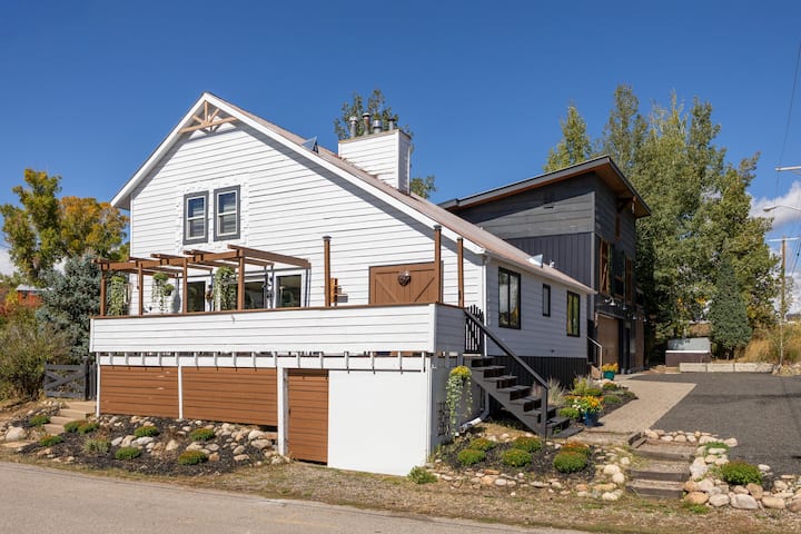 The Disco Chalet - Steamboat Springs, CO