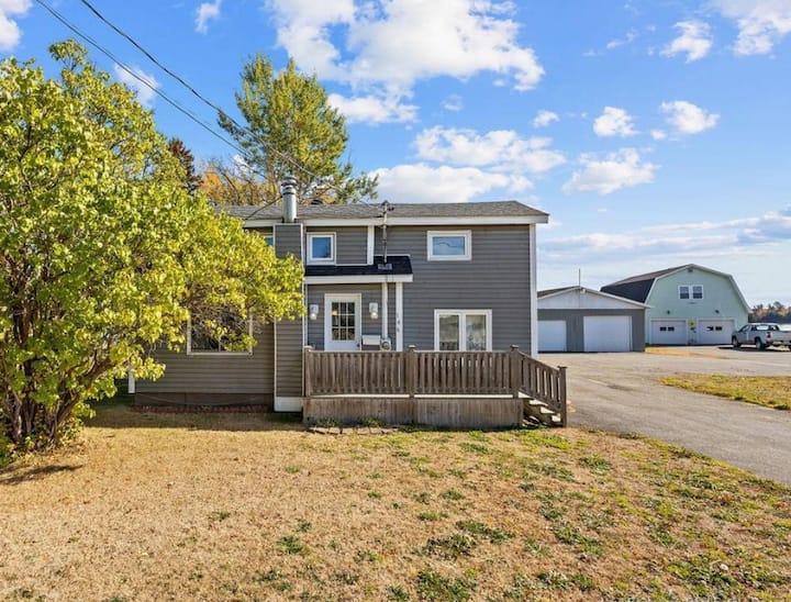 Charming Miramichi Waterfront Escape - Miramichi