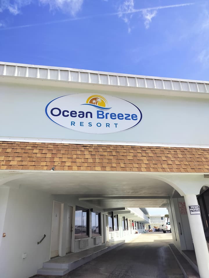 Renovated 1 King 1 Qn Bed /2 Bthroom# 108 - Daytona Beach, FL