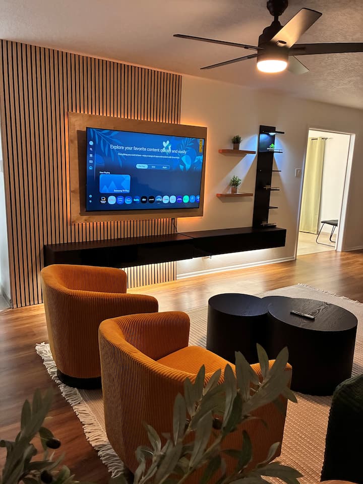 Casa Capri (Comfort With Style) - Albuquerque, NM