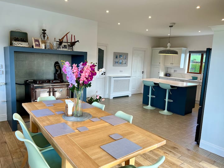 Large 5-bed Home, Sleeps 10/11, Mountain View’s. - Killarney