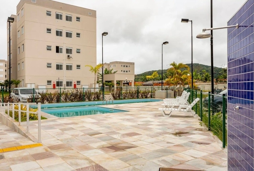 Apartment in Guarujá with Pool and Parking Space - Flats for Rent in ...