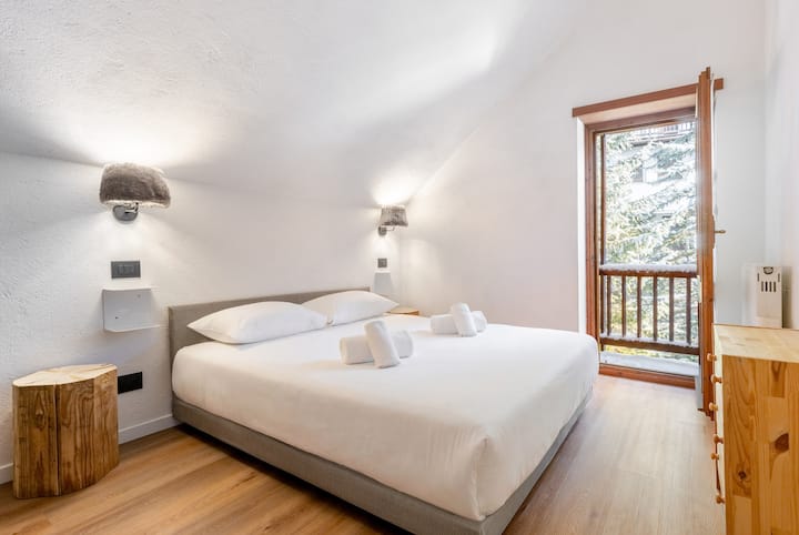 Hostdomus - La Casa Di Luna - Sestriere